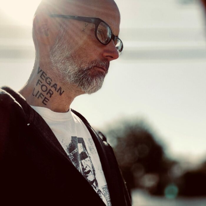 Wenn Tierrechte unter die Haut gehen: Moby hat neue Tattoos! - DJ Mag ...