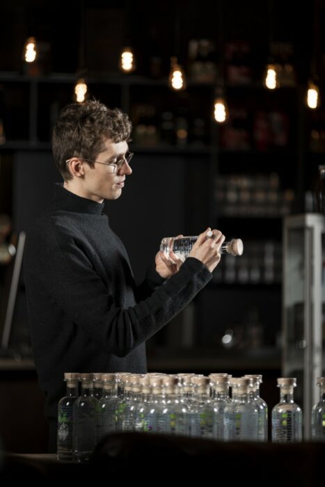 OCUS GIN von Lost Frequencies ist jetzt auch in Deutschland erhältlich ...