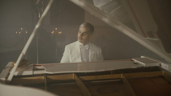 „TRY“: Mausio & Bibiane Z liefern gefühlvolle Dancefloor-Ekstase - DJ ...