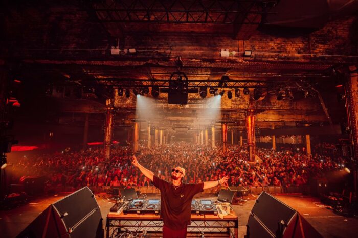 Das Set zum Sonntag: Sonny Fodera rockt mit seinen House-Tunes - DJ Mag ...