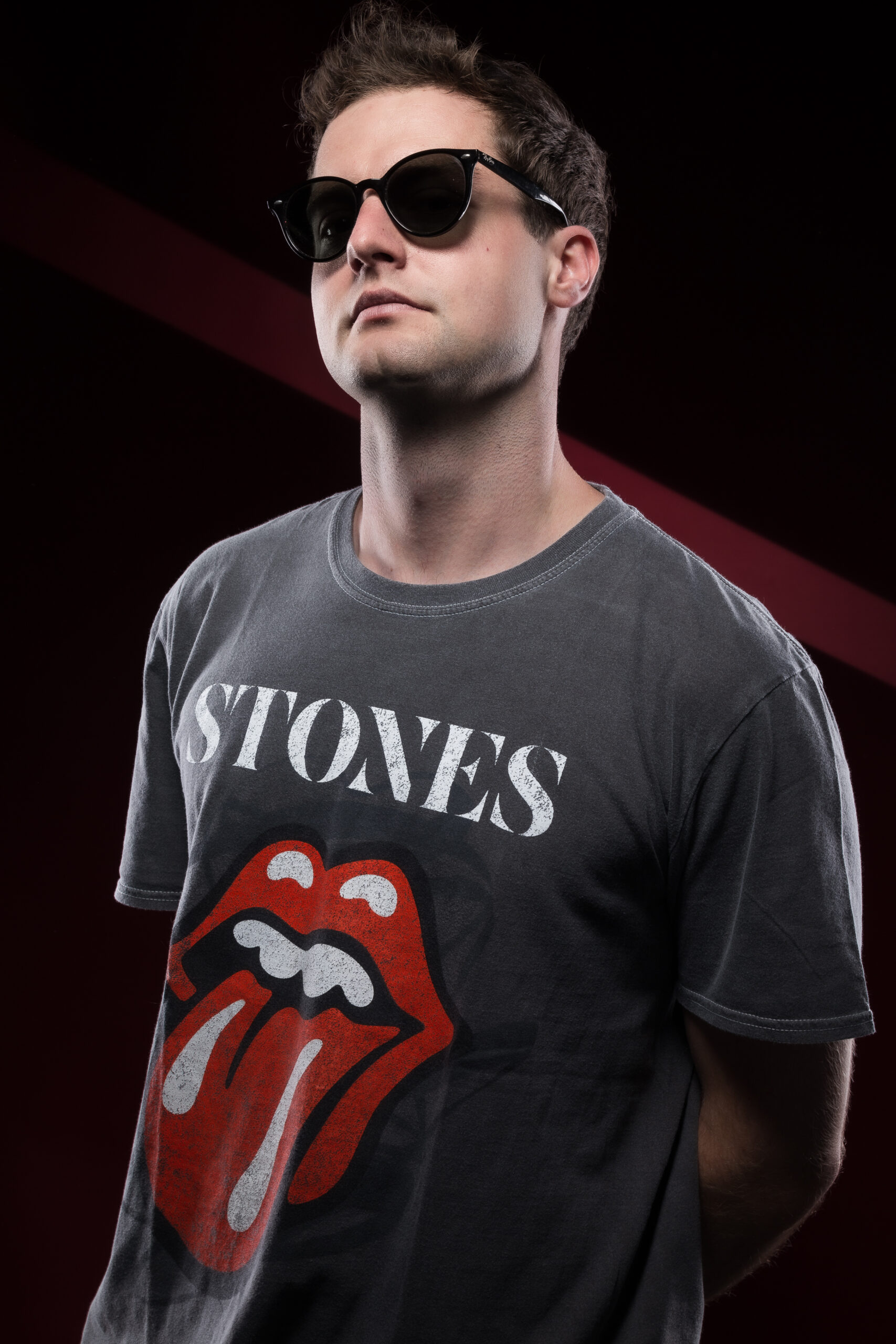 Techno trifft Hardstyle: HBz & Captain Curtis legen Rock-Hit neu auf ...