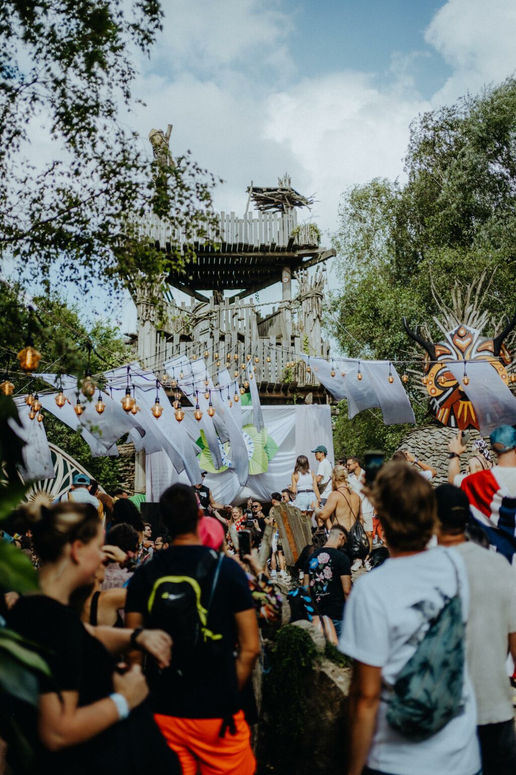 Die Tomorrowland Bühnen 2024: So spektakulär sahen sie aus - DJ Mag Germany