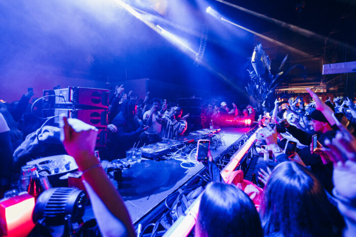 Mele Kalikimaka im RheinRiff: Die perfekte elektronische ...